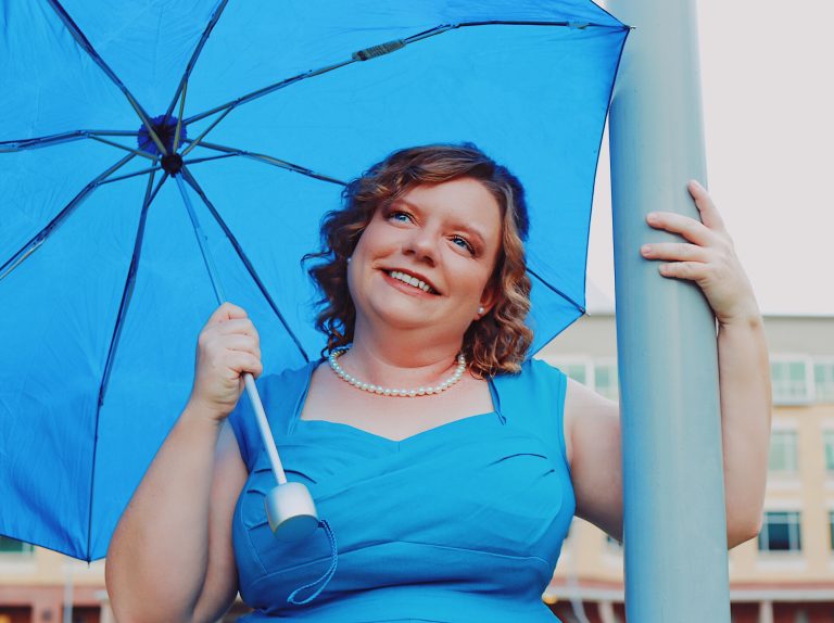 About – Ashley Holloway